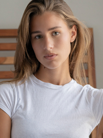 Josephine Clark's Instagram, Twitter & Facebook on IDCrawl